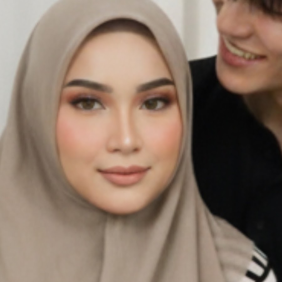 21-031 Nabila Anisa Putri - YouTube