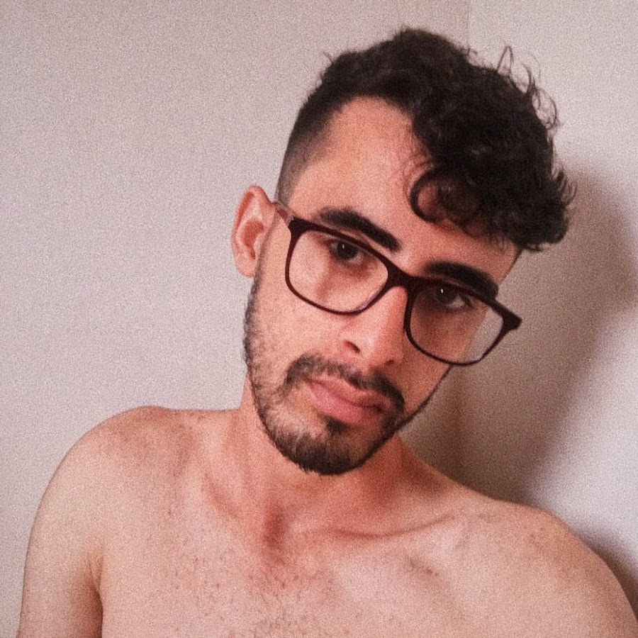 AIdro_nhBj5pjOF87KK93PNmoEckLI5O2TECINqzRqn8SA=s900-c-k-c0x00ffffff-no-rj