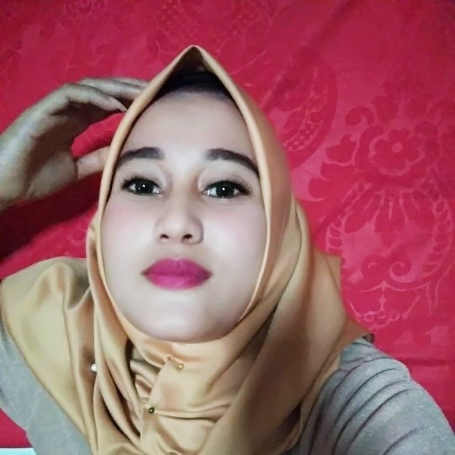 Adilla Dara - YouTube