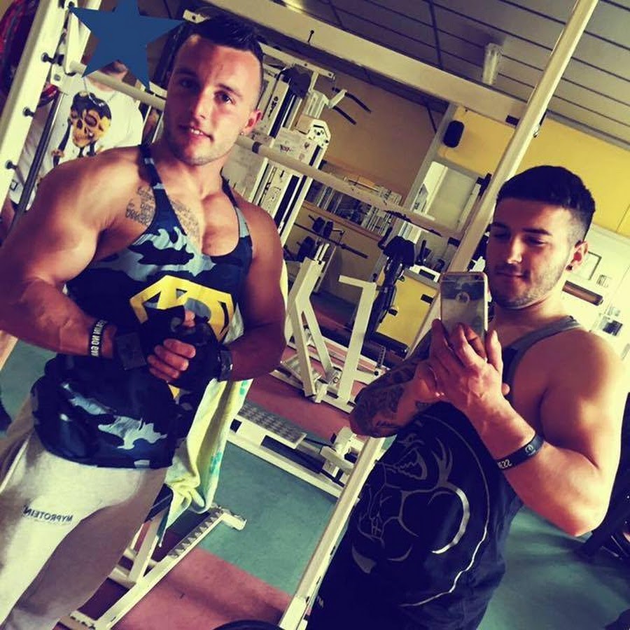 FITNESS BROTHERS - YouTube