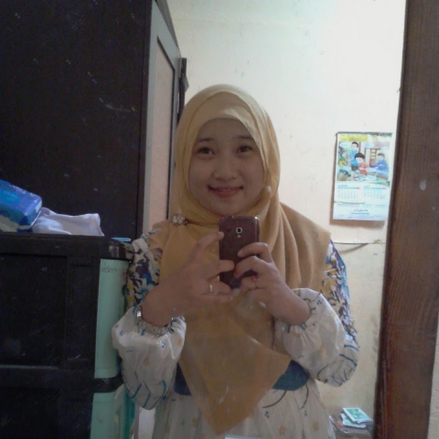 kartika kurnia - YouTube