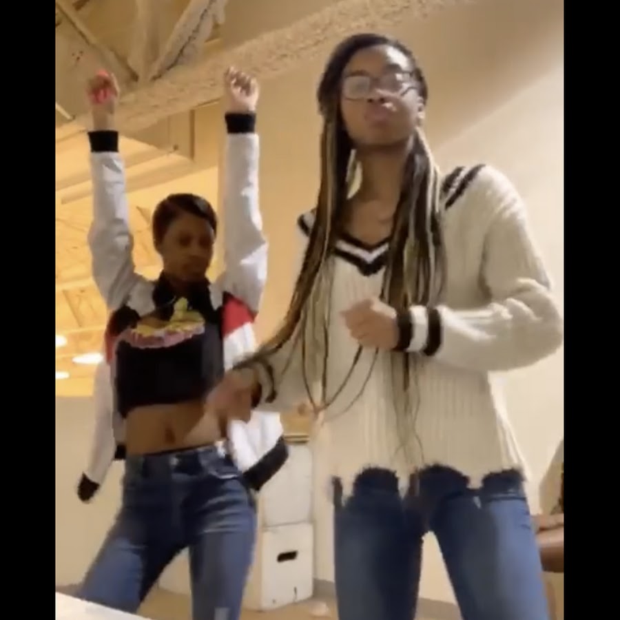 The 2 Doofuses - YouTube