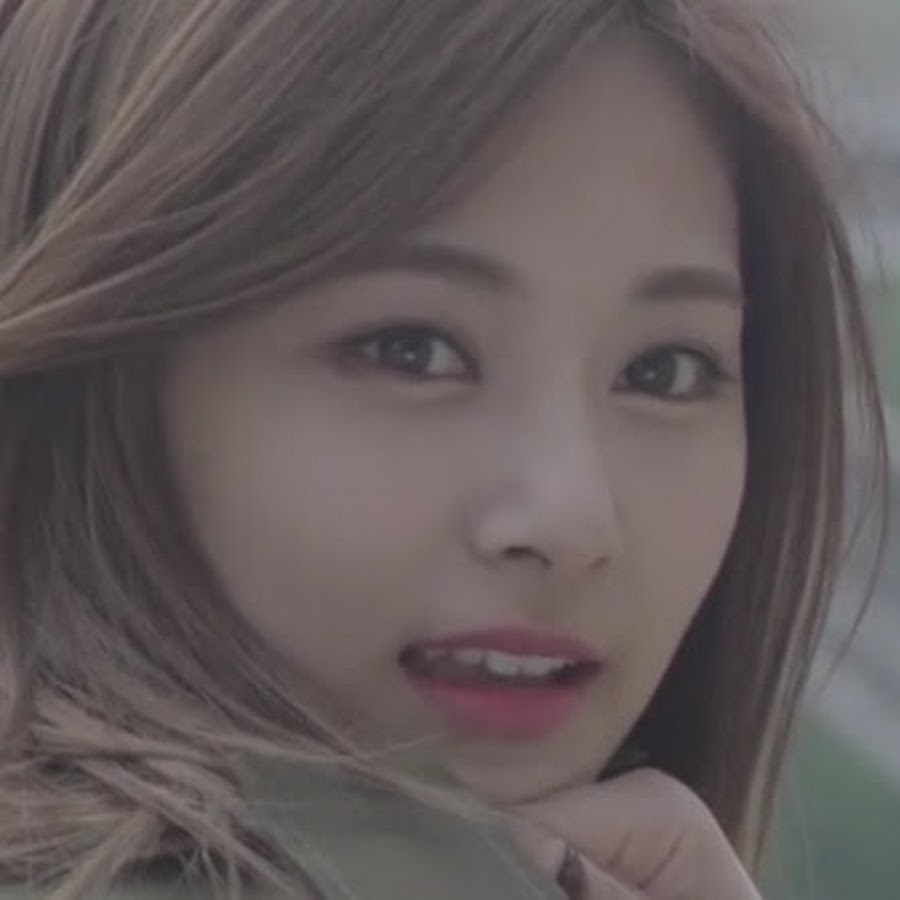 ヨーダTWICE - YouTube