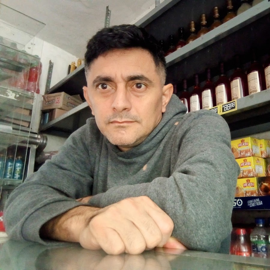 Víctor Luis Risco Balcázar - YouTube