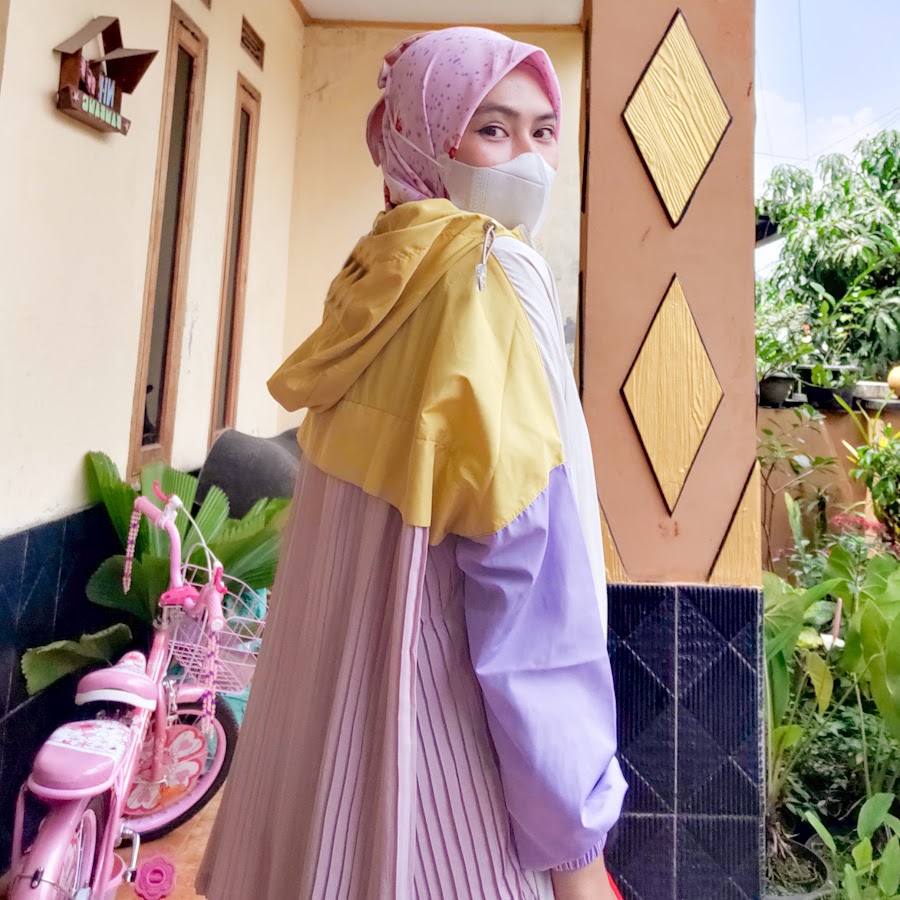 Ambar Rachi - YouTube