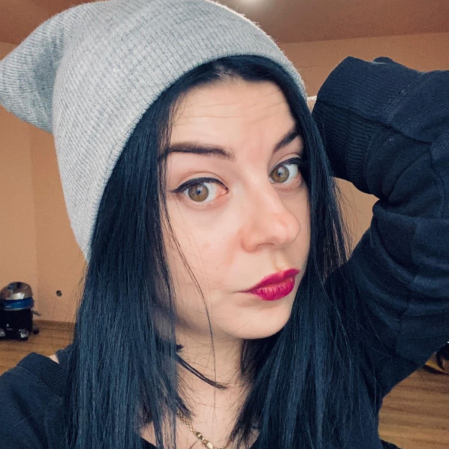 AIf8zZRo2IvHJlV1wSlO2HSqTZ70GRih2JZkWr09zsGaY-g=s900-c-k-c0x00ffffff-no-rj