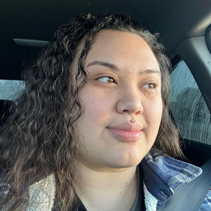 AIf8zZTUBy3NBo5FiINDO2YvYUBaWN6RV8yD_6rhzinB5g=s900-c-k-c0x00ffffff-no-rj