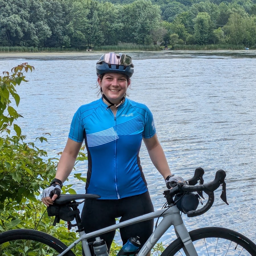 AL5GRJUSiSjv2P7Av3_3gts2LxueRhya36UU3LNgCS9bug=s900-c-k-c0x00ffffff-no-rj