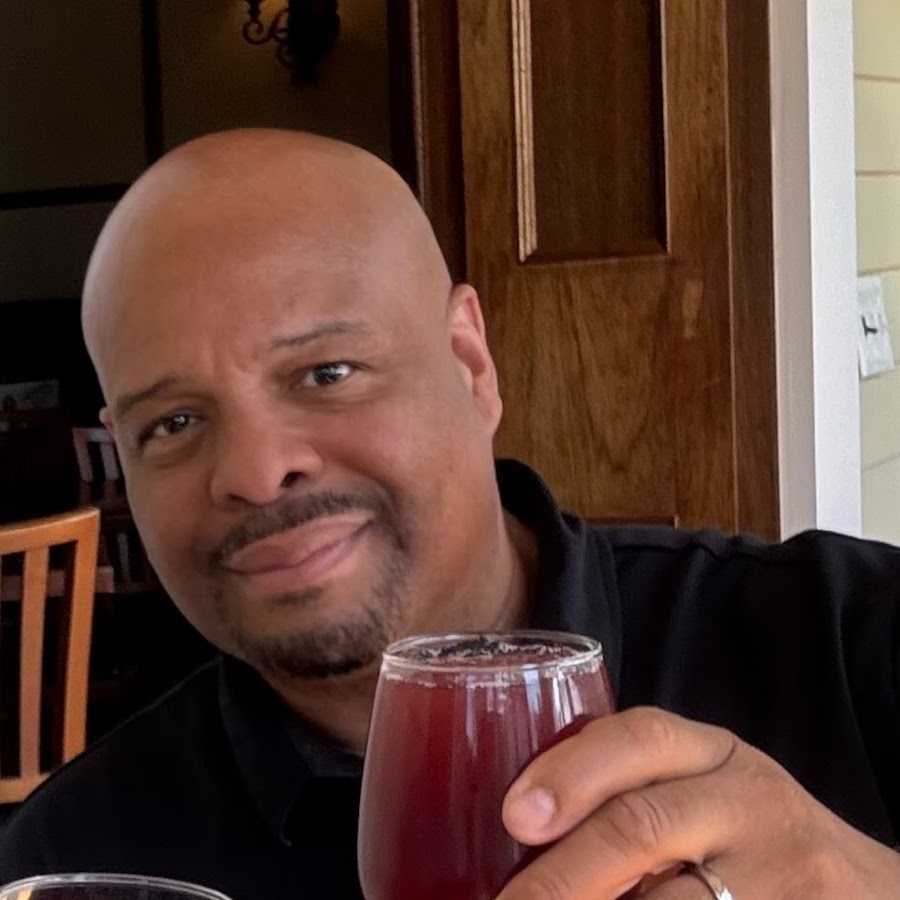 AL5GRJWsbsTmXFYdaqK8q9p7Utj0yEdkTnB_fCqb-R2Fwg=s900-c-k-c0x00ffffff-no-rj