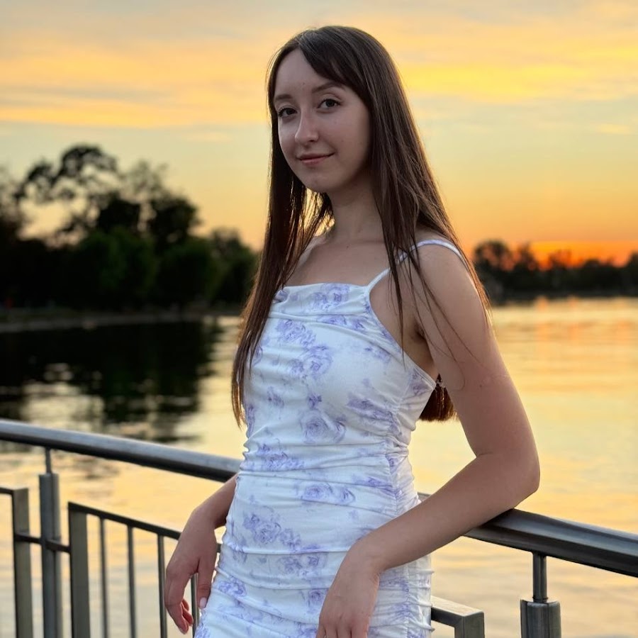 AL5GRJXBX6PGrPDemZnTLri9n4RZ-WTS8XJHV-gLRkDU_Q=s900-c-k-c0x00ffffff-no-rj