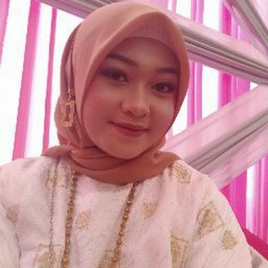 AL5GRJXsKGqXDpS5je0ECteagIXFh-VwIi54FUbCu-fS=s900-c-k-c0x00ffffff-no-rj