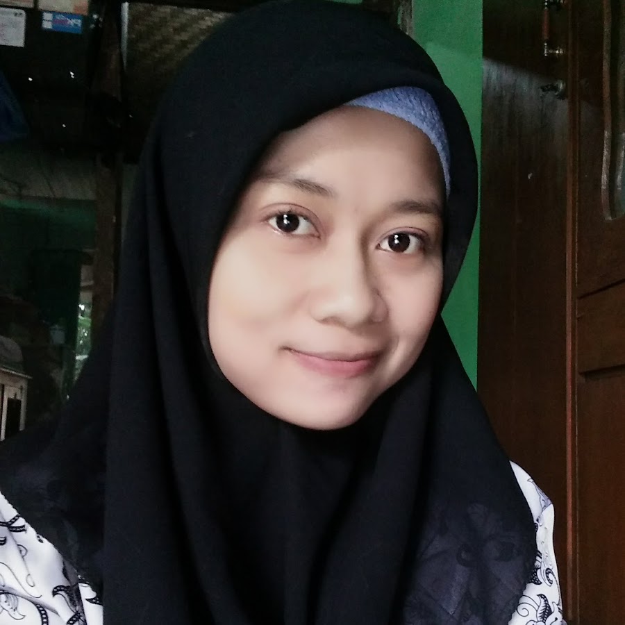 AMLnZu-GZ-U5r6y0Lyk1abvJB4dSOBhTM76Fiy4iUpEyKg=s900-c-k-c0x00ffffff-no-rj