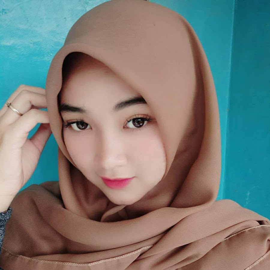 AOPolaQwC_liNX2B154FQzQ-eI7GWhtGYXqZb2x-6K7p=s900-c-k-c0x00ffffff-no-rj