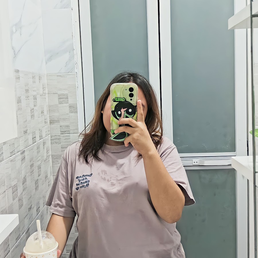 AOPolaRGgCSw-xNH-51emLDD4r1eSuwg0s_LY3edPSkN=s900-c-k-c0x00ffffff-no-rj