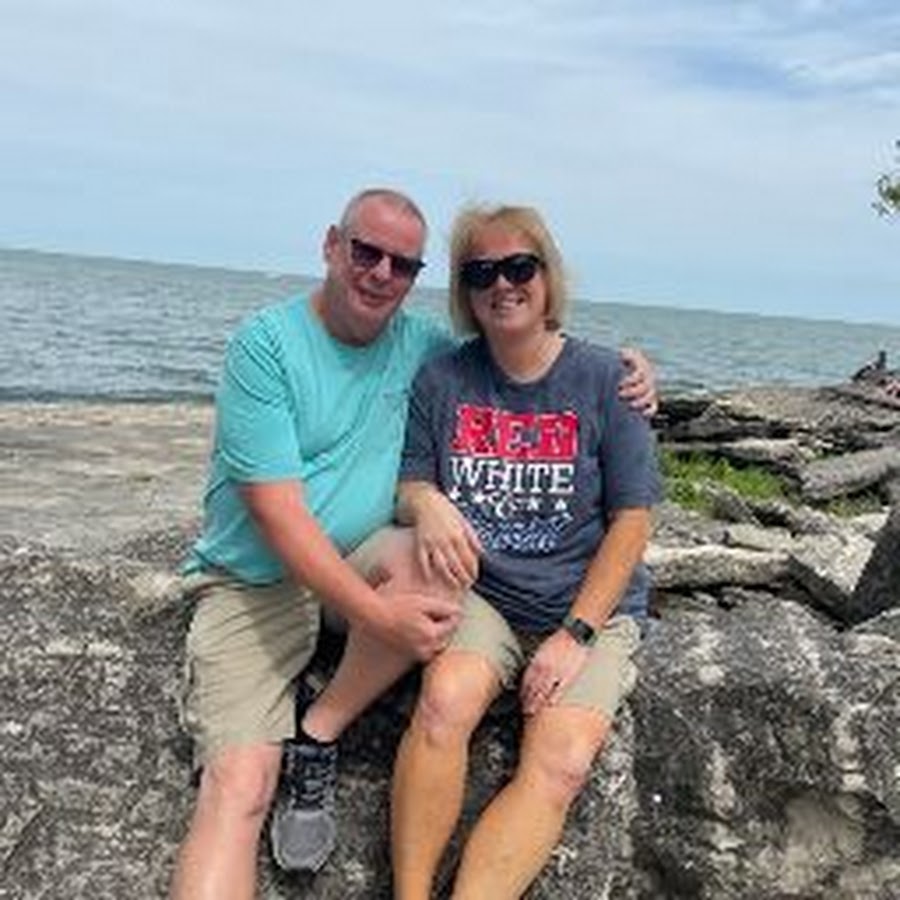 AOPolaRI6YGf2-X5ds8IF7GiJgTyo23O2C-hv6ryDaeUvl8=s900-c-k-c0x00ffffff-no-rj