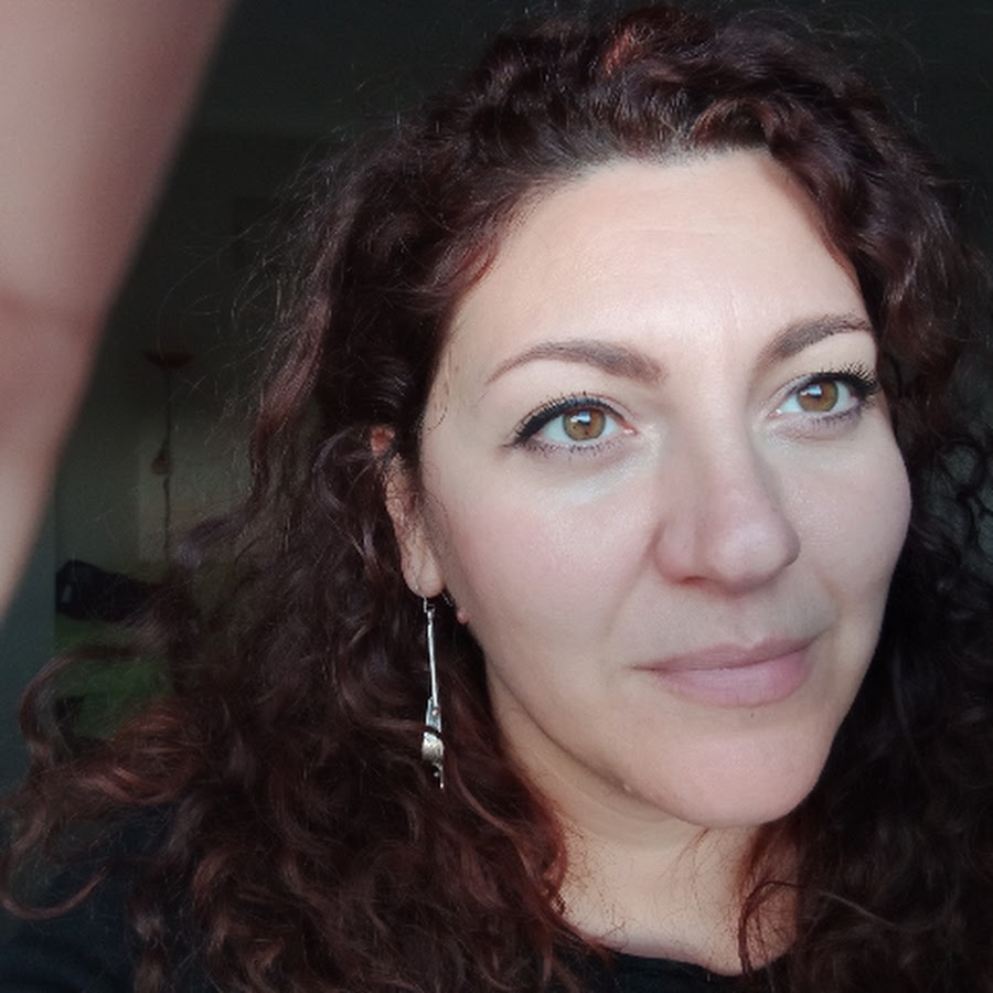 AOPolaRia74XZ6Epf-e5nMSLVR7UFLFZc3NT5NrtilPfRg=s900-c-k-c0x00ffffff-no-rj