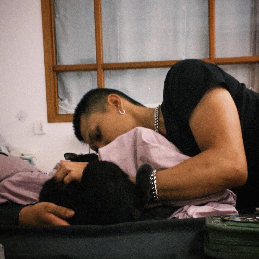 AOPolaT6YT3fBJdpGaBmFCdPyZjONFXXYADKc-sUMnMthw=s900-c-k-c0x00ffffff-no-rj