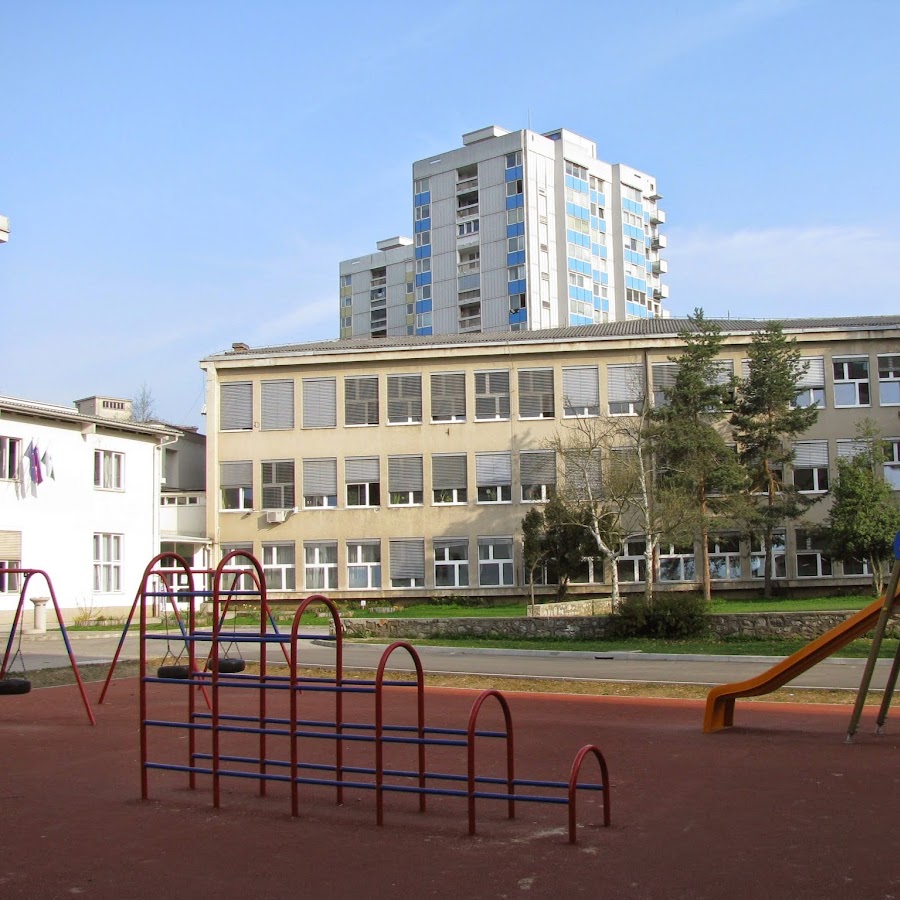 AOPolaToAMRn7E2Sh4_WpnFTCgbbvZ1mBTMpam7I_t22-Q=s900-c-k-c0x00ffffff-no-rj