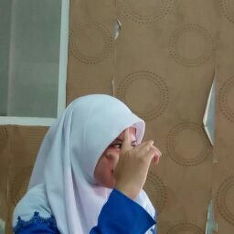 APkrFKZbCqUW6S6AMjaECF6K8GN6h0bhZWLi-PPIq_JWNw=s900-c-k-c0x00ffffff-no-rj