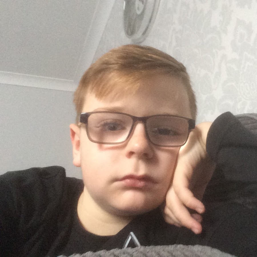 APkrFKa3-mydKfIdth_-_I0Jmxeytj2yQu8P44dDmLz2=s900-c-k-c0x00ffffff-no-rj