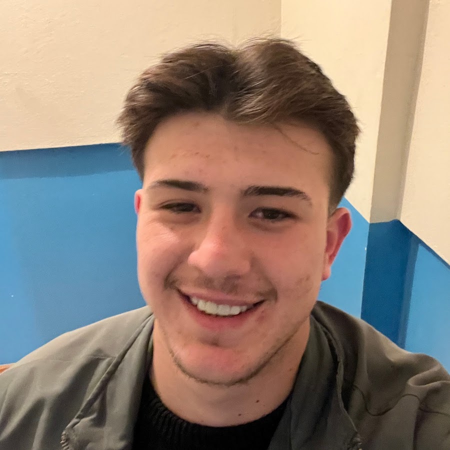 APkrFKaU-R0VpHbSbQaTPiBr6jNxftAlAiNT-UIojpclPA=s900-c-k-c0x00ffffff-no-rj